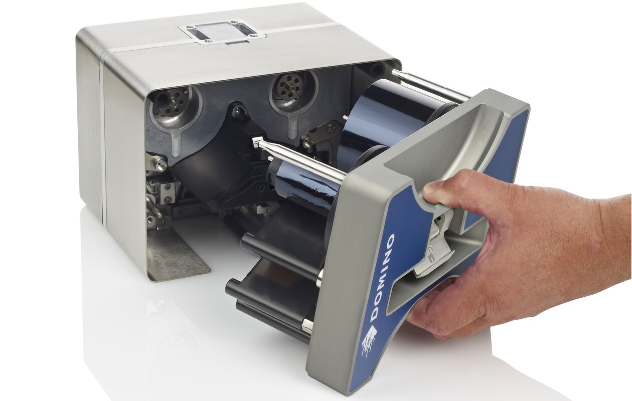 Novi Domino V230i TTO printer